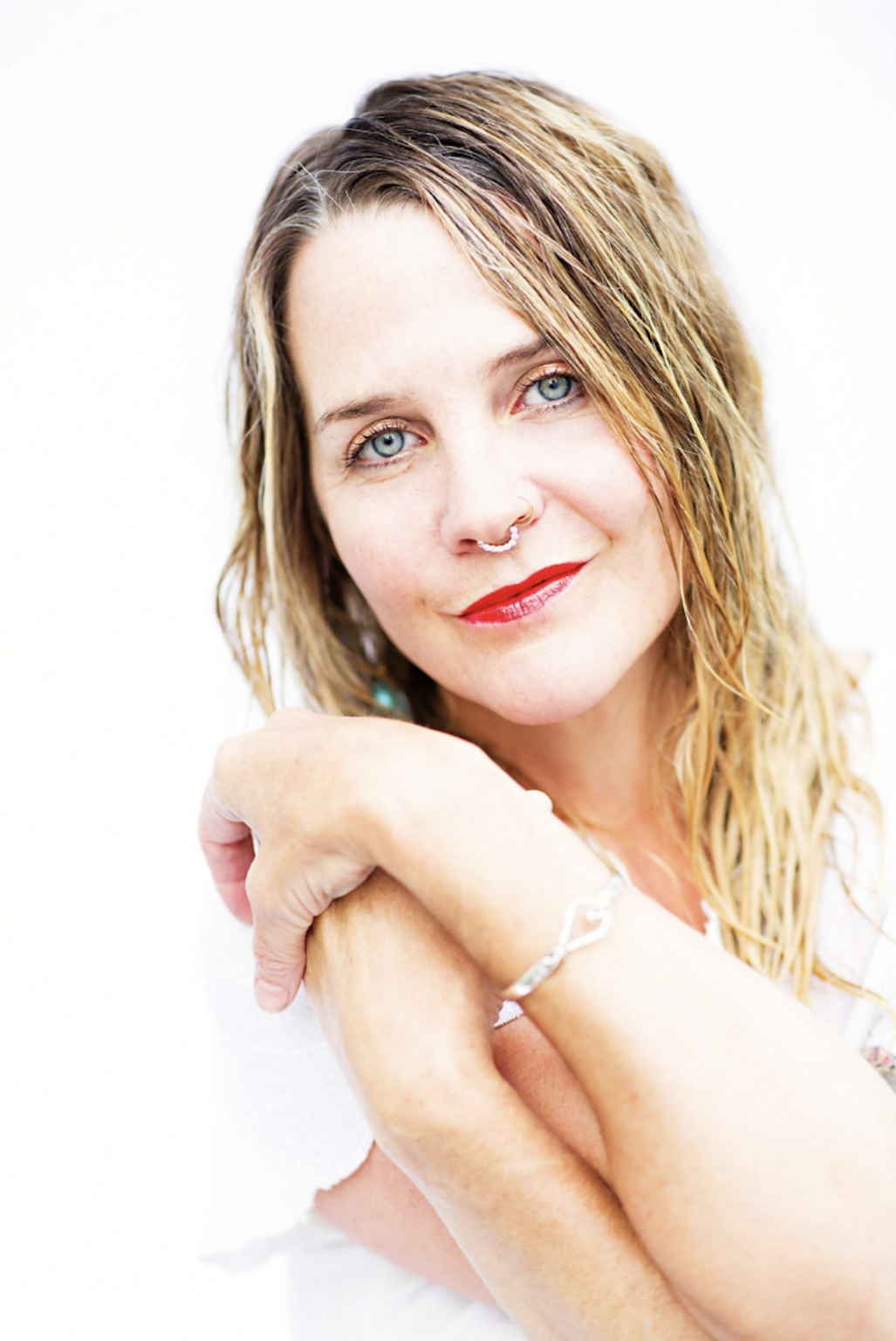 Mary Bue on Exploring Sacred Sound ⋆ Andrea Claassen